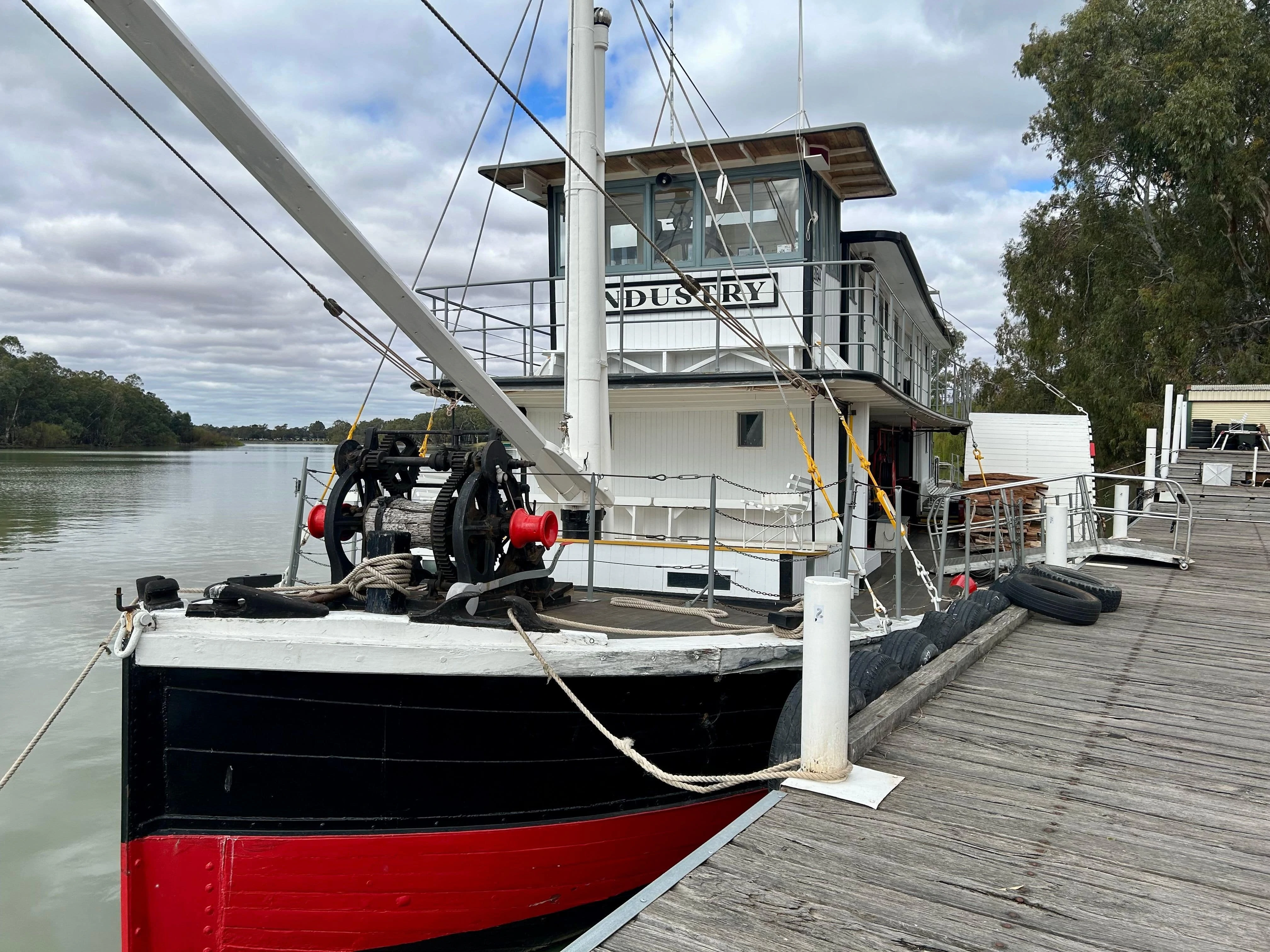 Murray River Tag Along